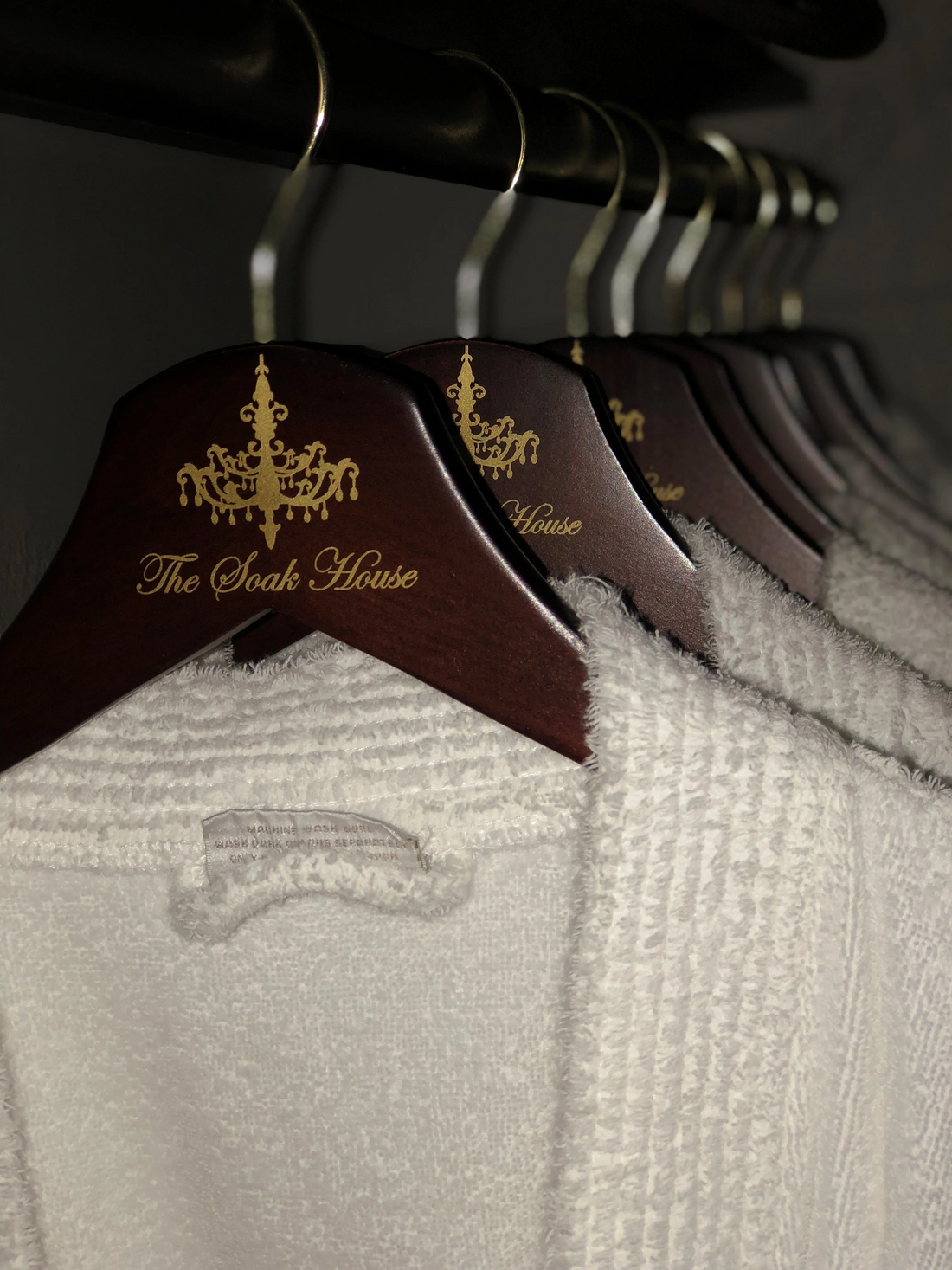 Custom Wooden Hangers - Logo Printing & Engraving – RoyalHangers.com